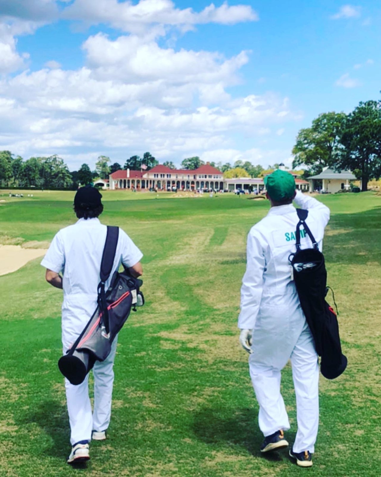 Your new favorite golf accessory.. by far – Glove Caddy